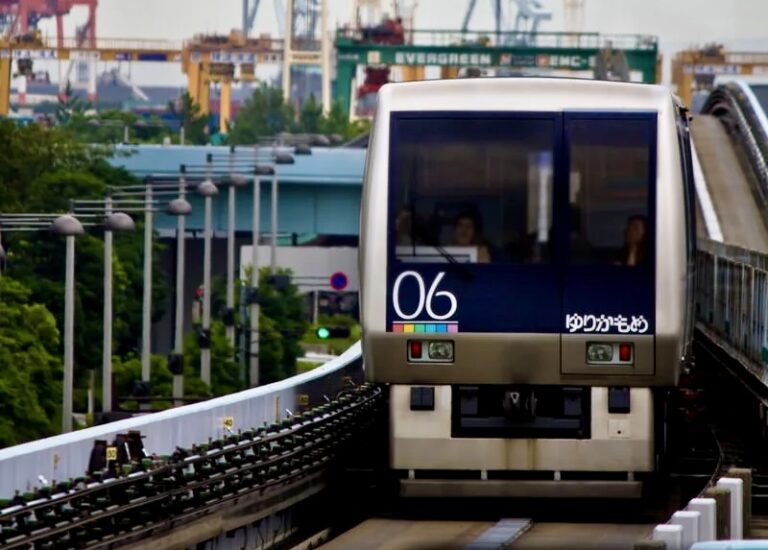 運転士はいらない！？鉄道の自動運転技術！ | 鉄道サロン